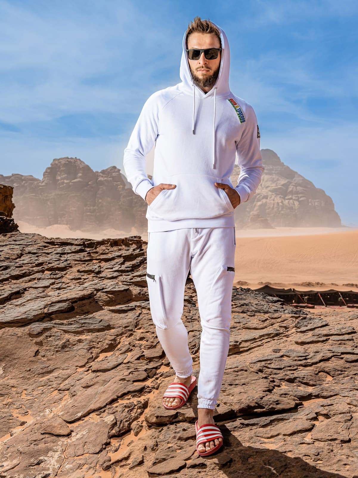 GT STYLE - Guns&Tuxedos